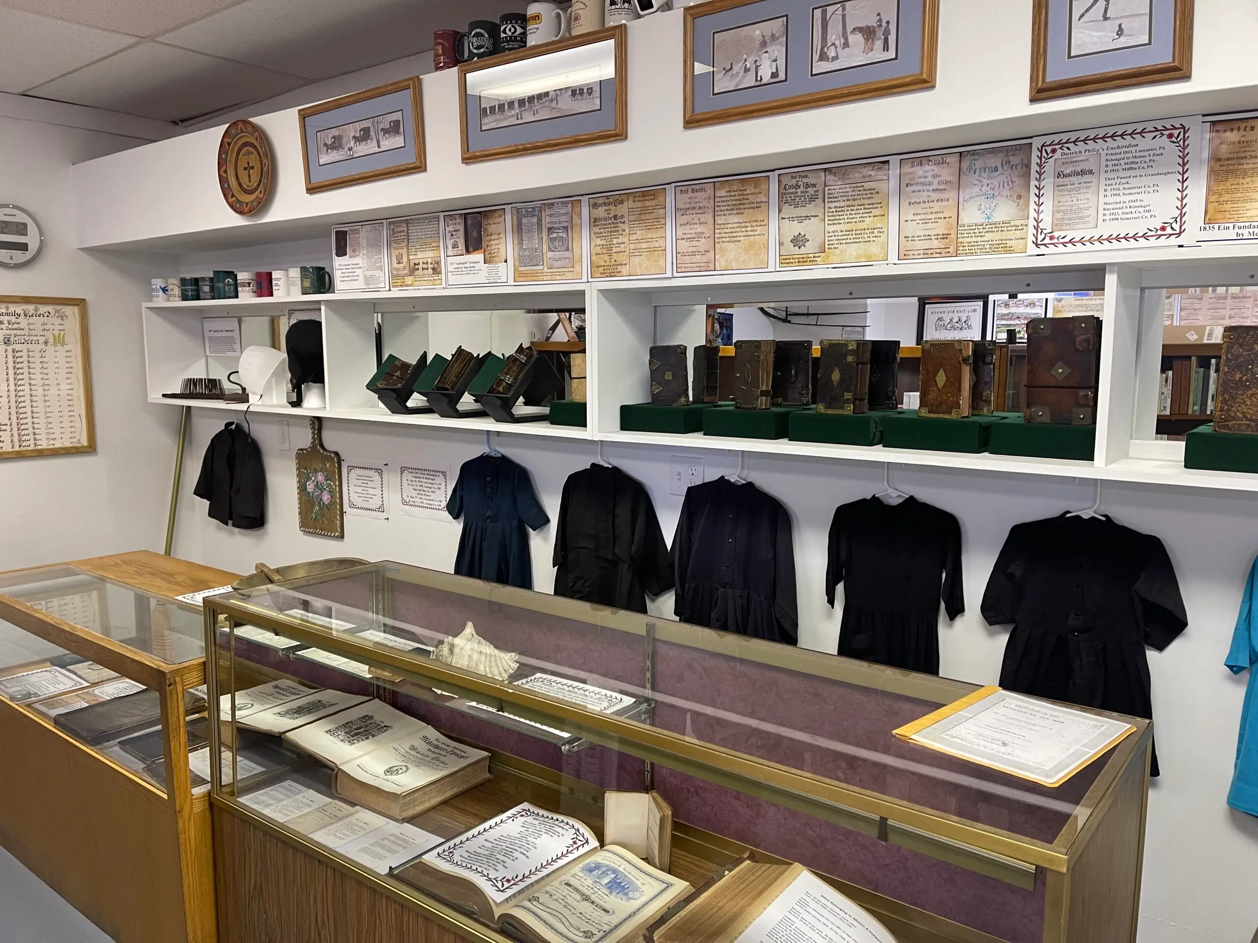 The Historical Library of the Amish in Geauga | Northeast Ohio Amish ...